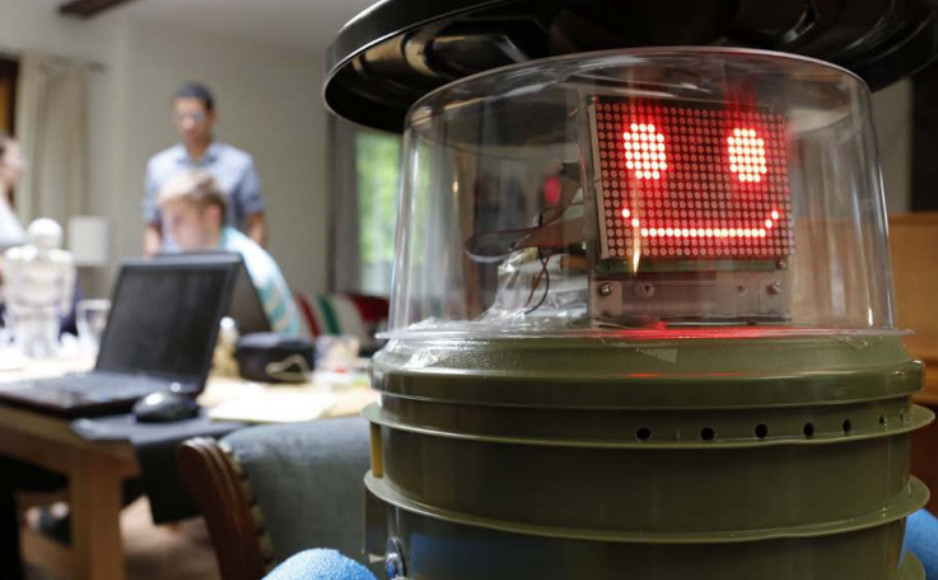 The Exquisite Corpse of hitchBOT
