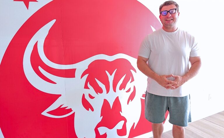 The Raging Bull NJ: Cheesesteak, Burger Concept Hits Pennsauken in ...